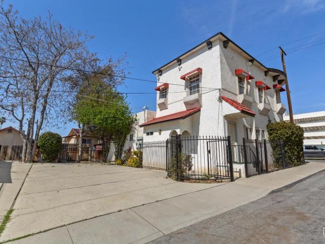 1893 Flower Street