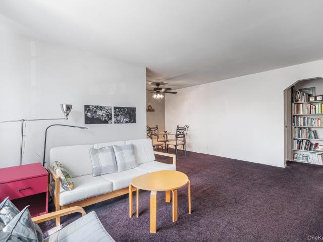 189 1 th Avenue 117