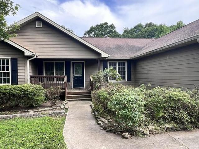 189 County Road 704, Athens, TN 37303