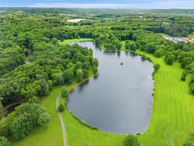 189 Conneaut Lake Road, Greenville, US, PA