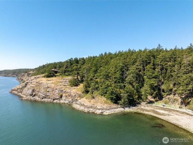 189 Calle Aguila, Lopez Island, WA 98261