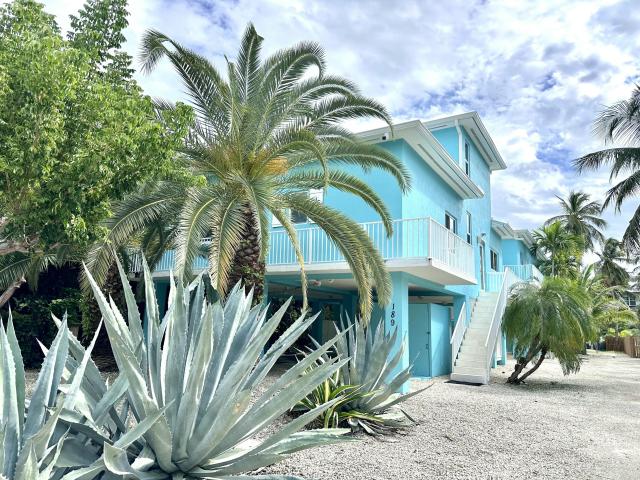 189 Carroll St, Islamorada, FL 33036 | MLS #617147 | Compass
