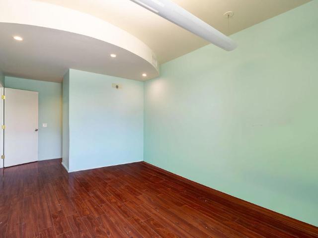 189 Civic Drive 5