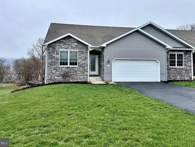 189 Bilberry Cir, Bellefonte, PA 16823