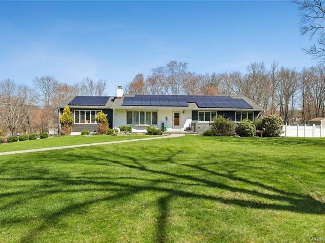 189 Burrows Ln, Blauvelt, NY 10913