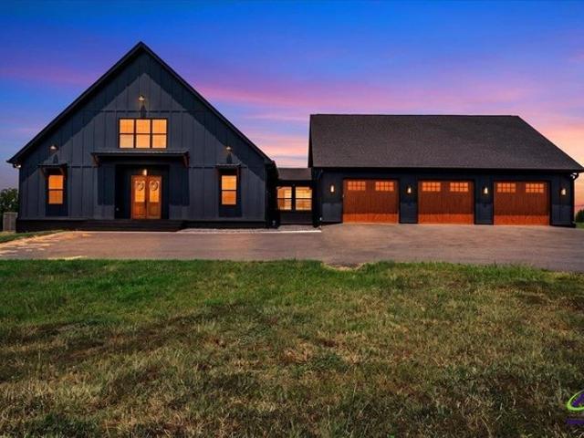 189 Gilbert Rd, Elko, GA 31025