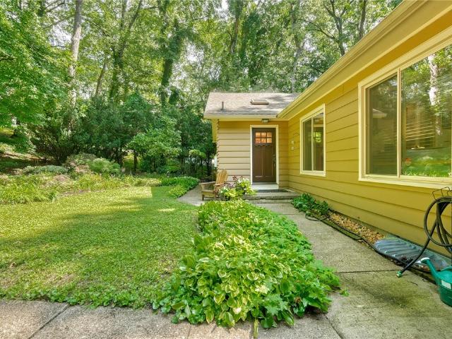 189 Dickinson Road