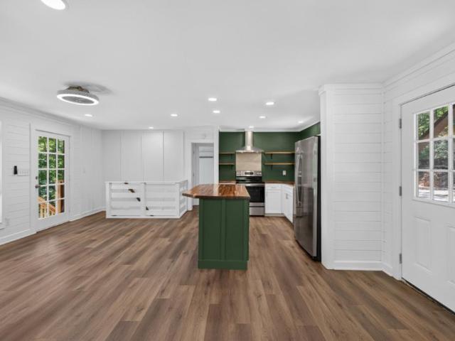 189 Fern Valley Road