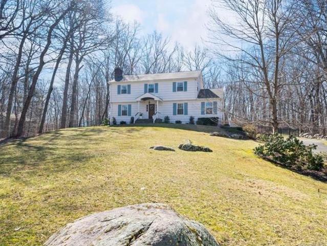 189 Fishing Trail, Stamford, CT 06903
