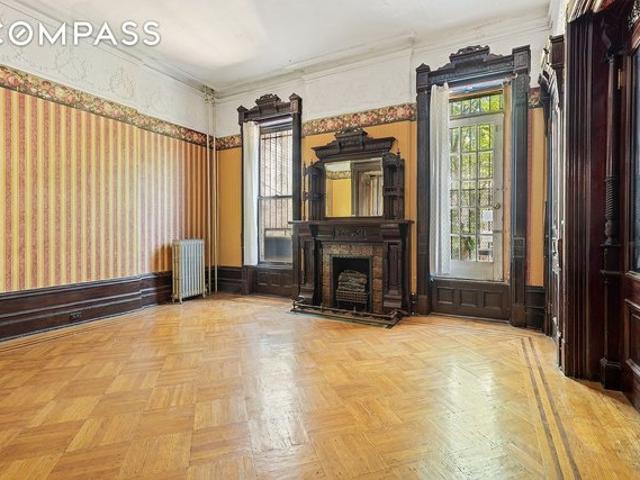 189 Hancock St, Brooklyn, NY 11216