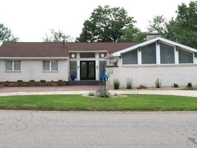 189 Highland Hills Dr, Follansbee, WV 26037