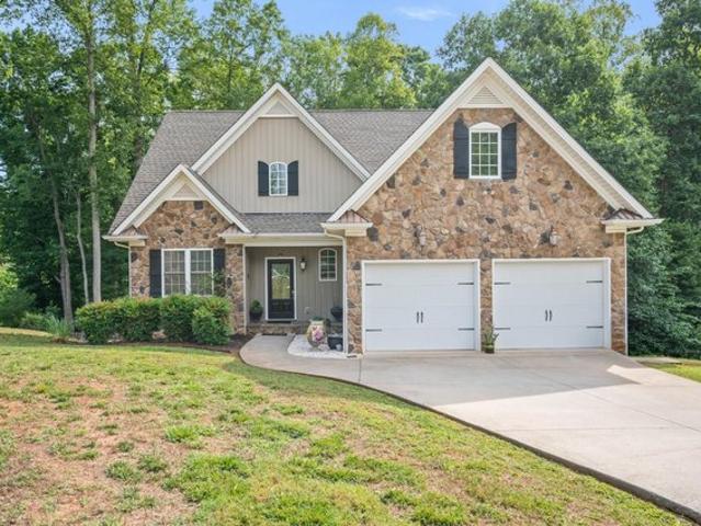 189 Irvington Springs Rd, Lynchburg, VA 24503