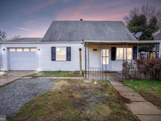 189 Old Centreville Rd, Manassas Park, VA 20111