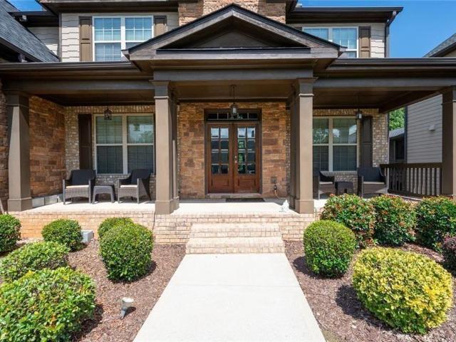 189 Lakestone Parkway