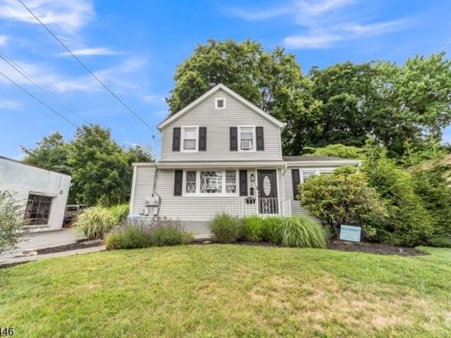 189 Livingston St, Northvale, NJ 07647