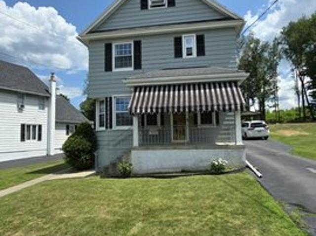 189 Moosic Ave, Jessup, PA 18434