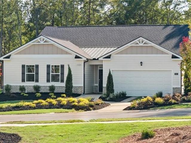 189 Melrose Ct, Jefferson, GA 30549