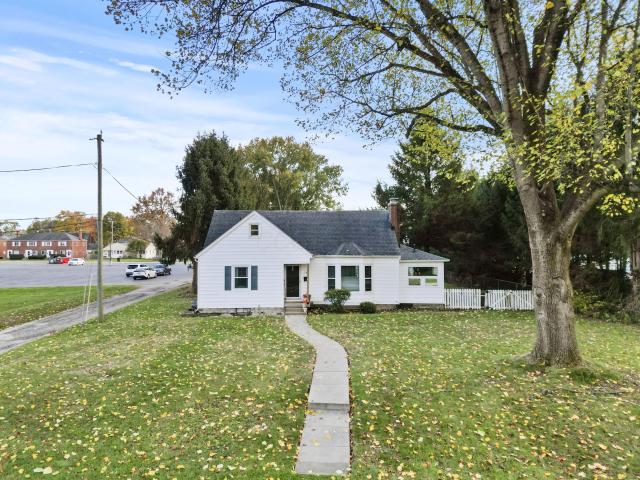 189 N Quentin Road