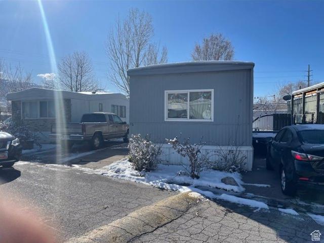 189 S Main St Trlr 76, Layton, UT 84041