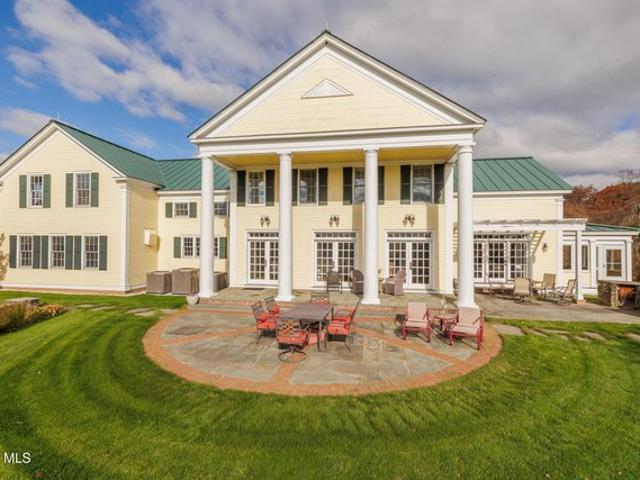 189 Sutherland Rd, Valatie, NY 12184