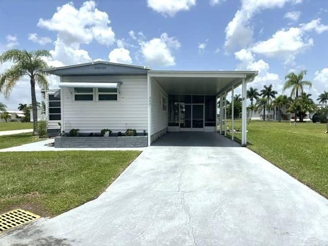 189 Sun Cir, Fort Myers, FL 33905