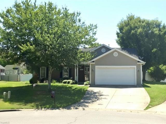 189 Picardy Ct, Kernersville, NC 27284