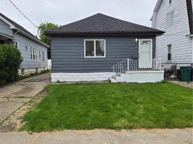 189 W Woodside Ave, Buffalo, NY 14220