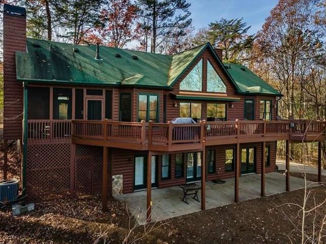 189 Trails End Rdg, Ellijay, GA 30540