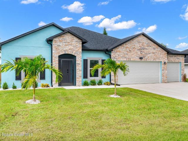 189 Tudor Rd SW, Palm Bay, FL 32908 | MLS #1072