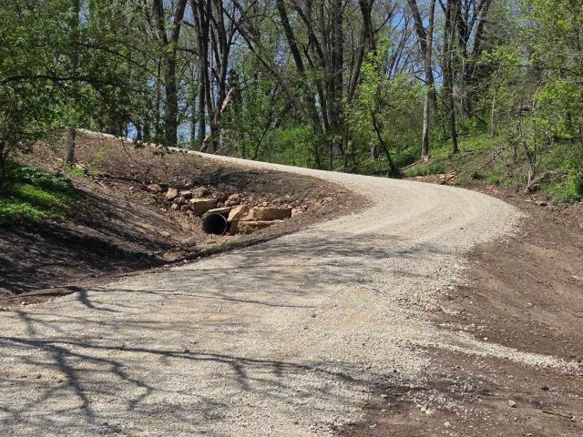 18.5 Ac County Road W Road