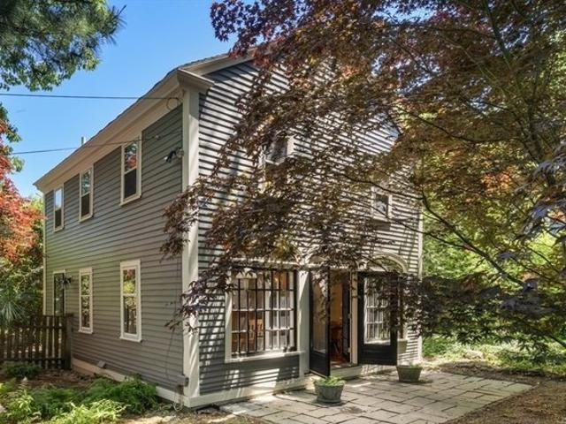 18.5 Summer St, Salem, MA 01970