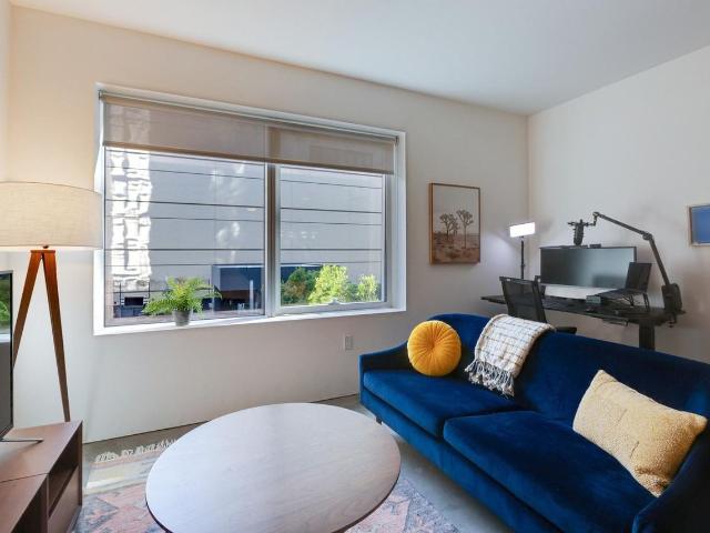 18 10th Street Studio Apartment for Rent at 18 10th St #1299, San Francisco, CA 94103 SOMA