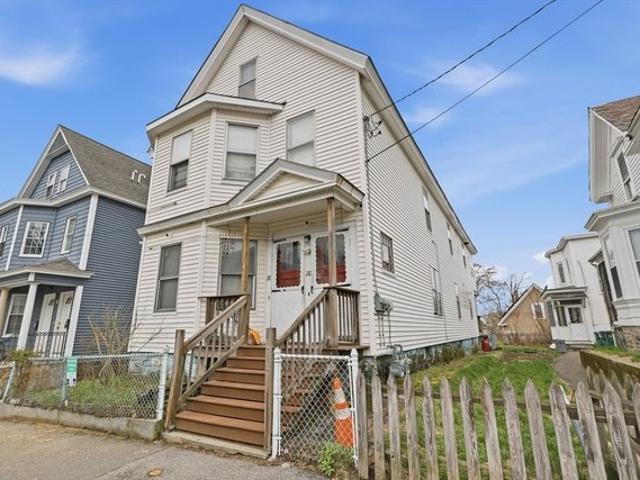 18 20 Phillips St, Lowell, MA 01854