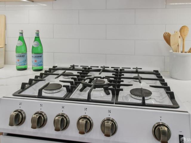 18 22 Sanchez St, Unit 18, San Francisco, CA 94114 | Compass