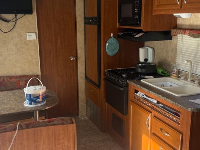 18 29 Woodhaven Lakes