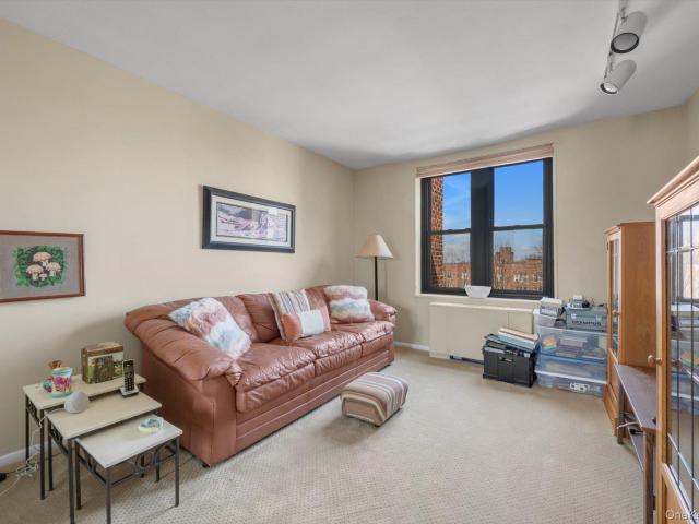 18 35 Corporal Kennedy Street, Unit 6D
