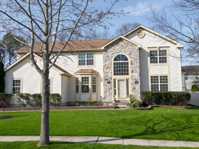 18 Thoroughbred Rd, Egg Harbor Township, NJ 08234 | MLS #606517 | Compass