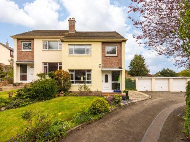 18 The Causeway, Duddingston Village, Edinburgh EH15, 3 bedroo.