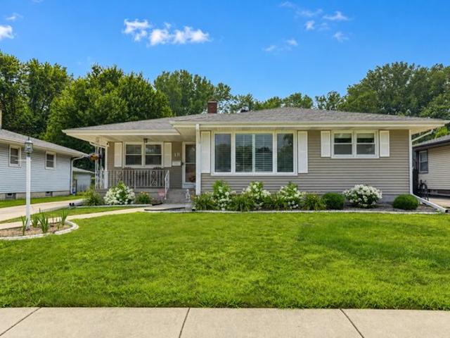 18 Timrick Dr, Munster, IN 46321