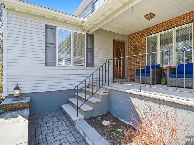 18 Tice Road