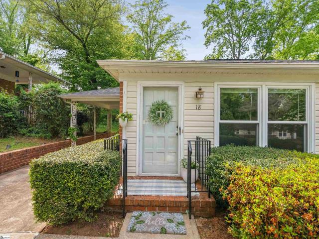 18 Twelve Oaks Terrace