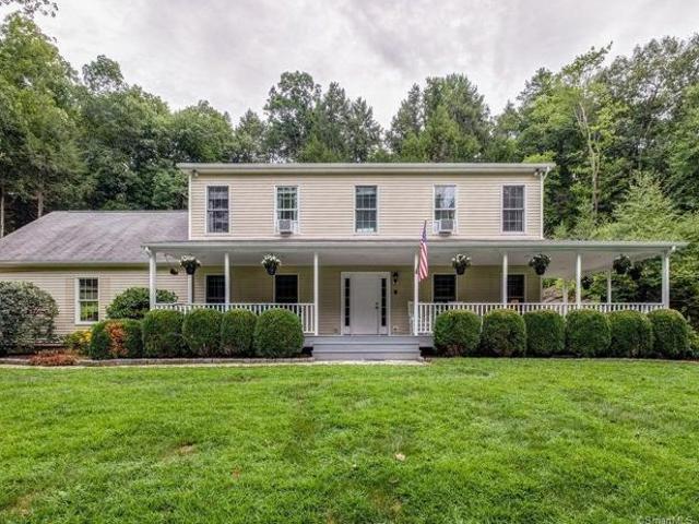 18 Tunnel Rd, Roxbury, CT 06783