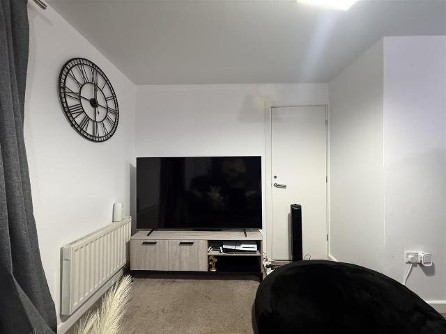 18 Upperton Road, Leicester LE3, 1 bed property to rent, £675 pcm | PrimeLocation