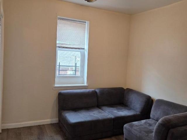 18 Van Houten St Unit 4, Paterson City, US, NJ