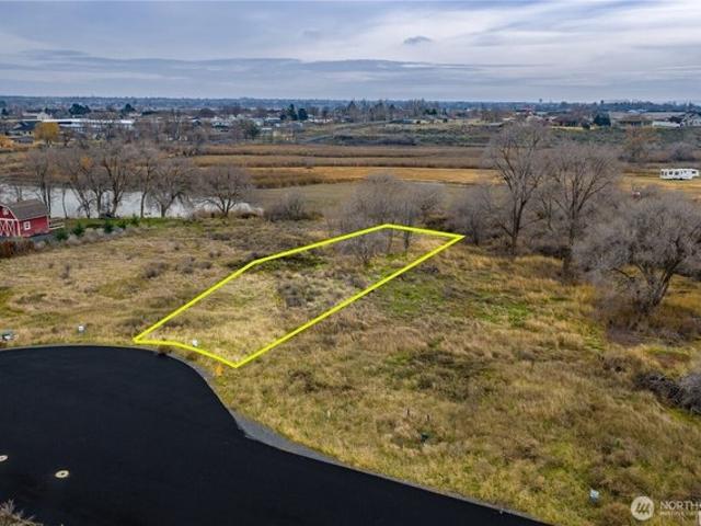 18 Valley Rd NE Lot 18, Moses Lake, WA 98837