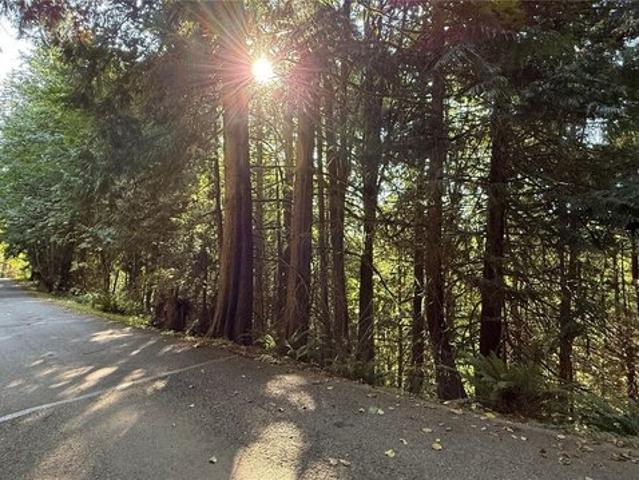 18 Valley View Cir, Bellingham, WA 98229