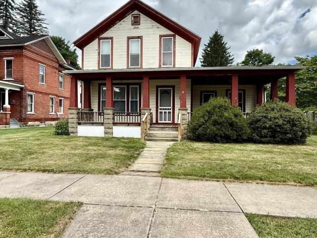 18 Vine St, Warren, PA 16365