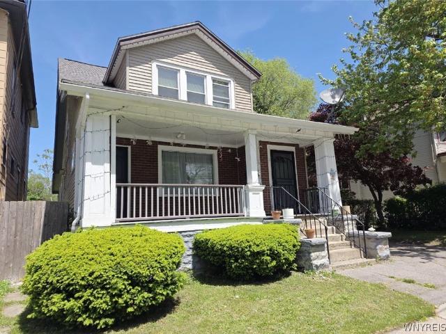 18 Victoria Avenue