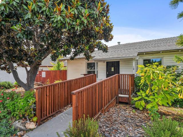 18 W Bissell Ave 204