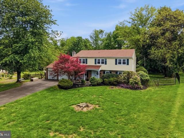 18 W Elizabeth Ln, Richboro, PA 18954